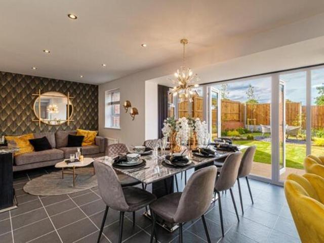 For Sale 4 Bedroom House Northamptonshire Northamptonshire DLS100398381