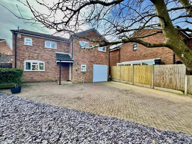For Sale 4 Bedroom House Northamptonshire Northamptonshire DS100855152