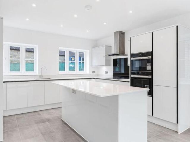 For Sale 4 Bedroom House Northamptonshire Northamptonshire DS98649241