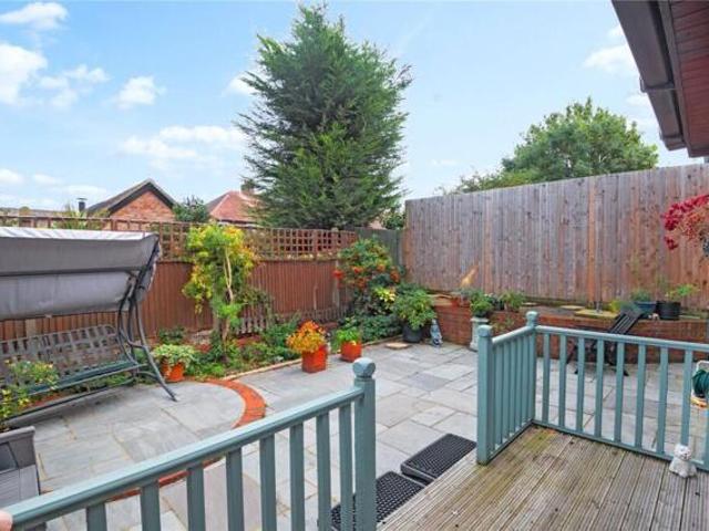 For Sale 4 Bedroom House New Malden Greater London DLS98477284