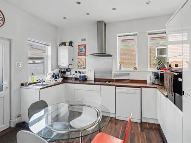 For Sale 4 Bedroom House Newcastle Under Lyme Staffordshire DLS100685394