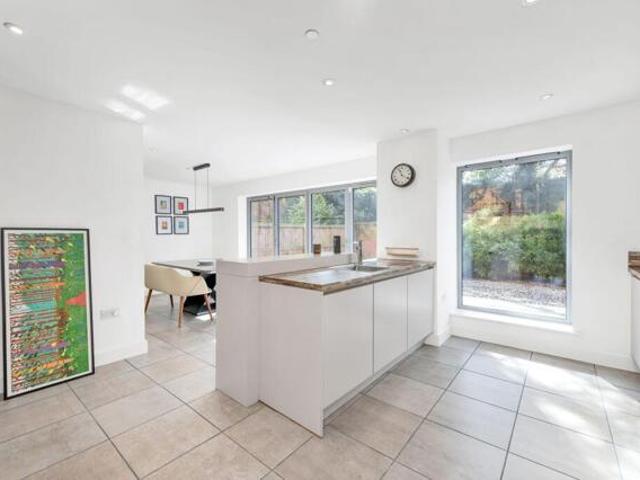 For Sale 4 Bedroom House Newmarket Cambridgeshire DS101892252