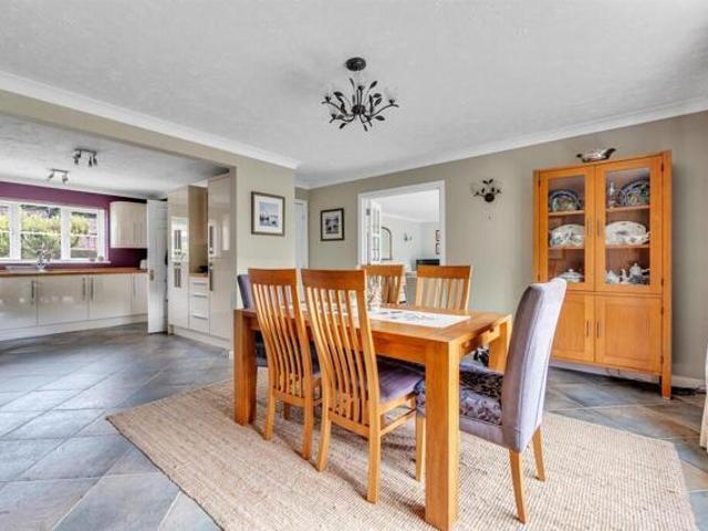 For Sale 4 Bedroom House Newton Popplefor Devon DS99895482