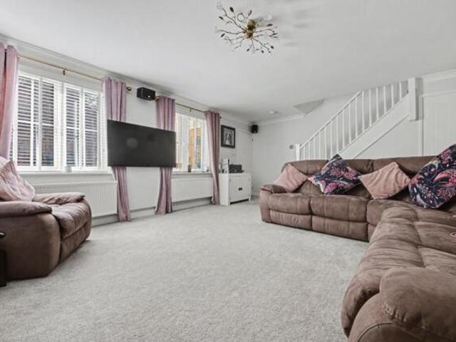 For Sale 4 Bedroom House Southampton Southampton DLS100342859