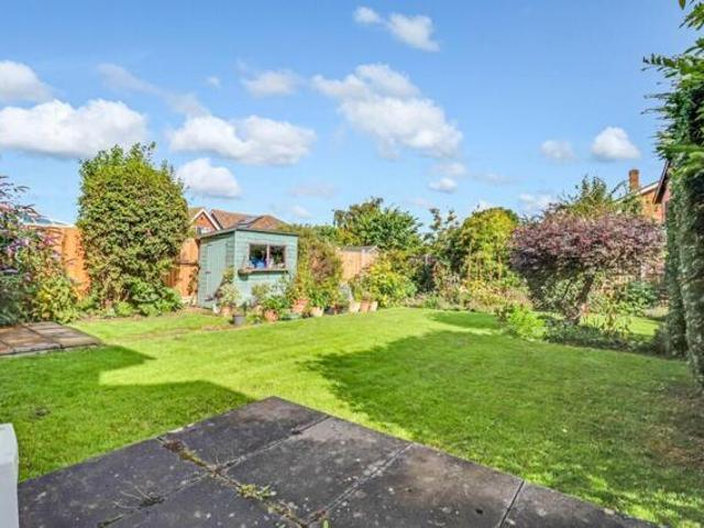 For Sale 4 Bedroom House Southend On Sea Southend on Sea DLS100881648