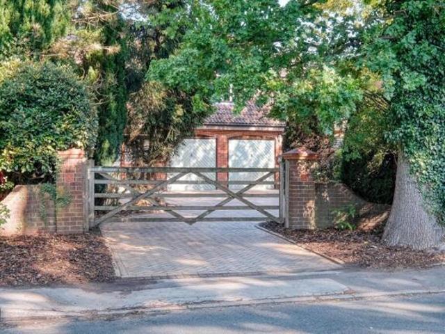 For Sale 4 Bedroom House Solihull Solihull DS98278476