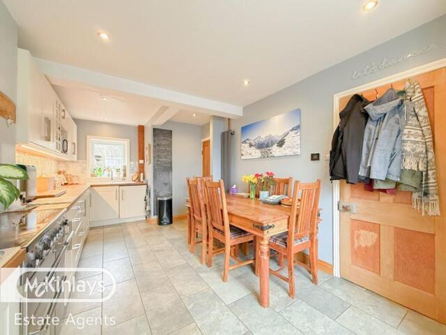 For Sale 4 Bedroom House Somerset Somerset DLS100058218