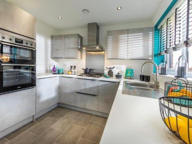 For Sale 4 Bedroom House Salford Salford DLS101856167