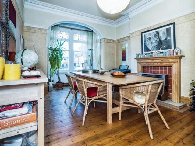 For Sale 4 Bedroom House Salford Salford DS98648942