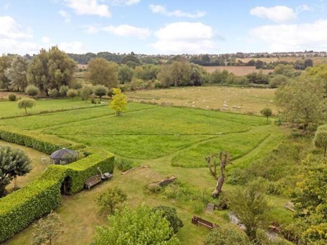 For Sale 4 Bedroom House Salisbury Wiltshire DLS99029233