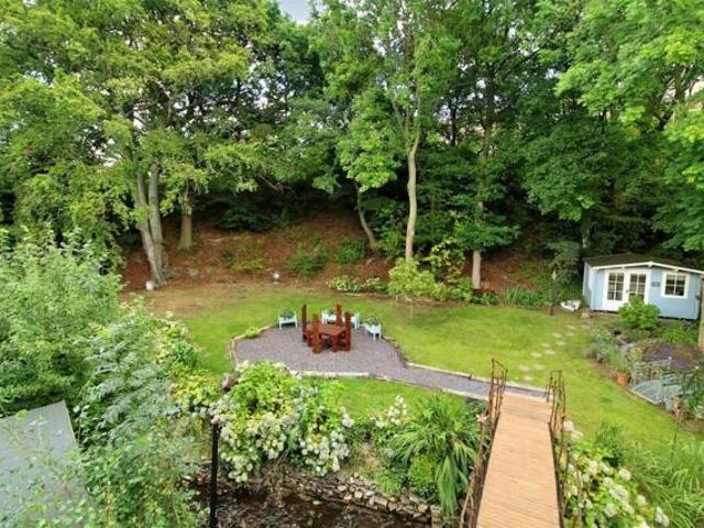 For Sale 4 Bedroom House Scissett Scissett DS99029506
