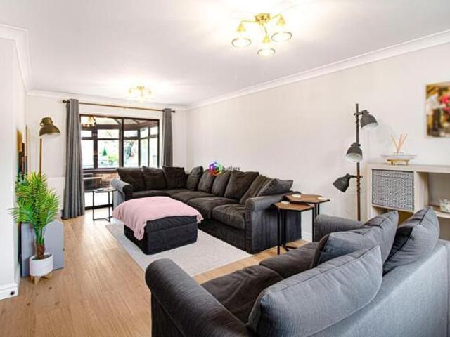 For Sale 4 Bedroom House Sheffield Sheffield DLS99642030