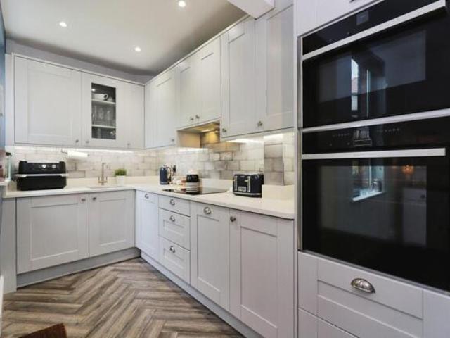 For Sale 4 Bedroom House Sheffield Sheffield DS99642045