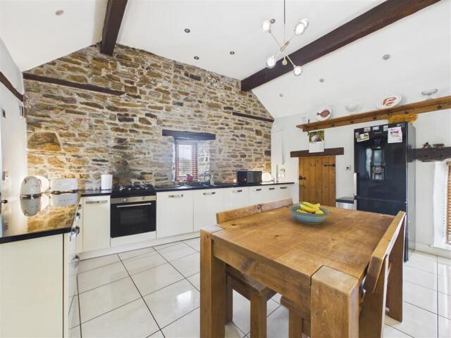 For Sale 4 Bedroom House Sheffield South Yorkshire DLS101891914
