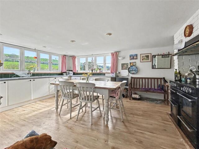 For Sale 4 Bedroom House Sherborne Dorset DLS101678349