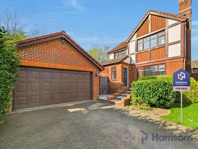 For Sale 4 Bedroom House Sittingbourne Kent DLS99523741