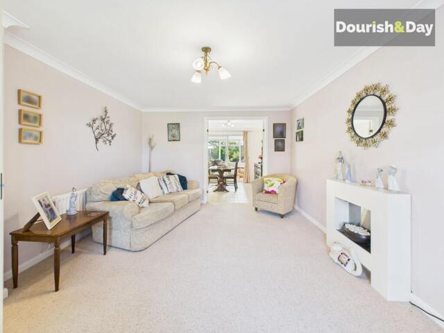 For Sale 4 Bedroom House Staffordshire Staffordshire DS98321921