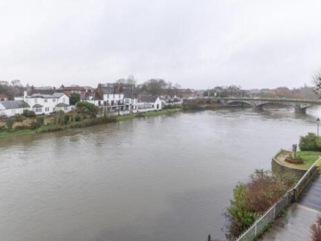 For Sale 4 Bedroom House Staines Surrey DLS99986398