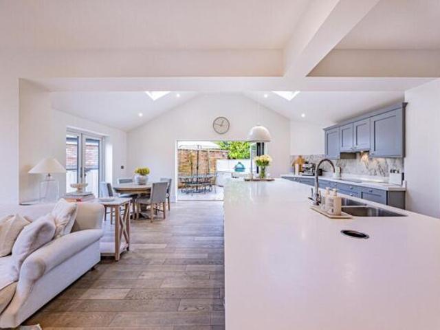 For Sale 4 Bedroom House Stockport Stockport DLS100917633