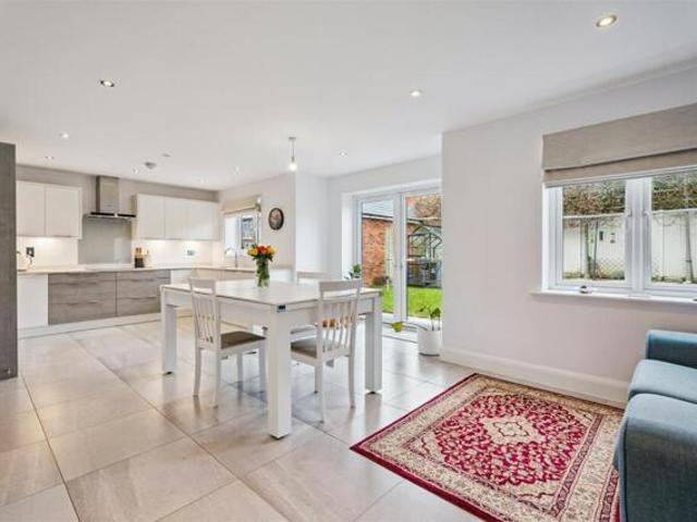 For Sale 4 Bedroom House Stoke Hammond Stoke Hammond DS99437190