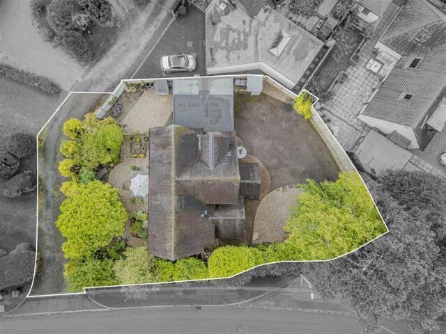 For Sale 4 Bedroom House Stoke On Trent Staffordshire DLS99344698