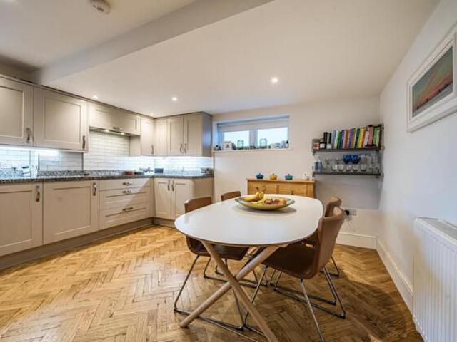 For Sale 4 Bedroom House Street Somerset DLS98800880