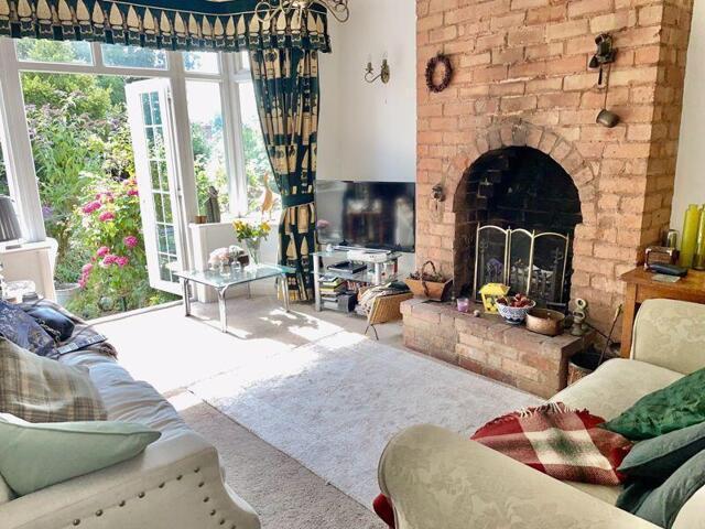 For Sale 4 Bedroom House Sutton Coldfield Birmingham DLS98718122