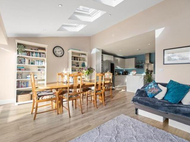 For Sale 4 Bedroom House Sunbury Surrey DLS100733901