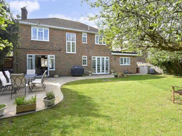 For Sale 4 Bedroom House Surrey Great London DLS101675614