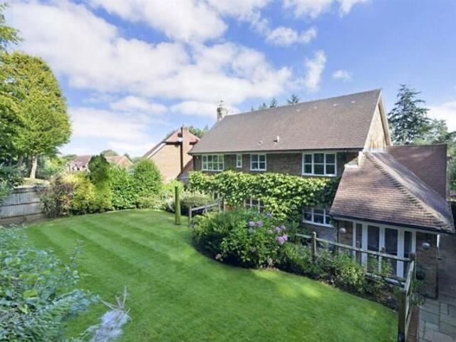 For Sale 4 Bedroom House Surrey Great London DS100615158