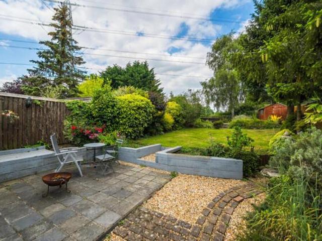 For Sale 4 Bedroom House Surrey Surrey DLS99773602