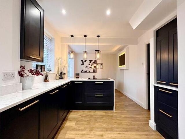 For Sale 4 Bedroom House Poynton Cheshire DS99161995