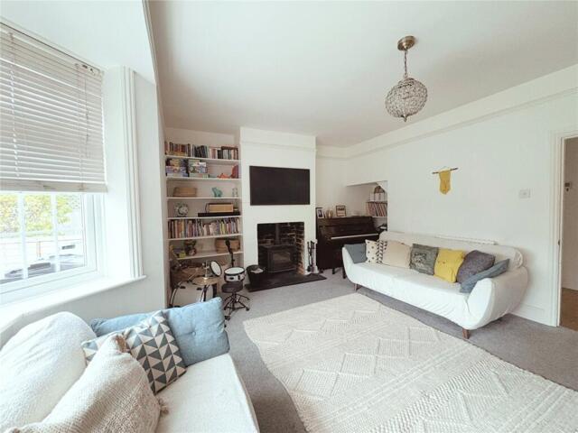 For Sale 4 Bedroom House Poole Poole DLS101100115
