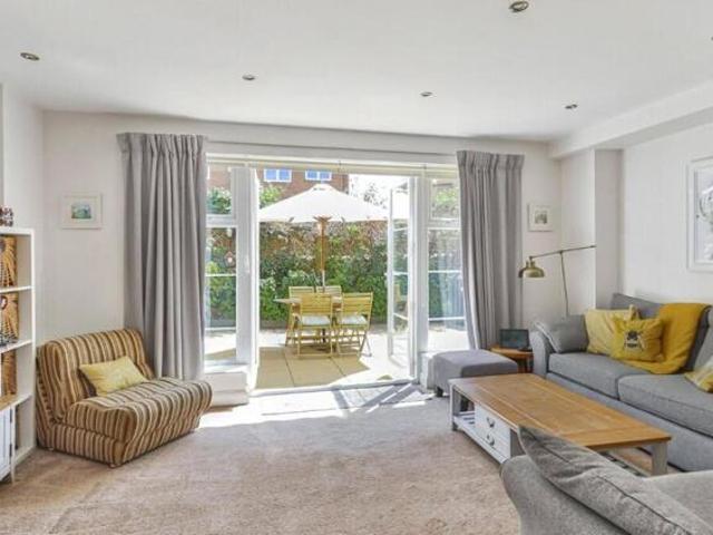 For Sale 4 Bedroom House Poole Poole DLS98834815