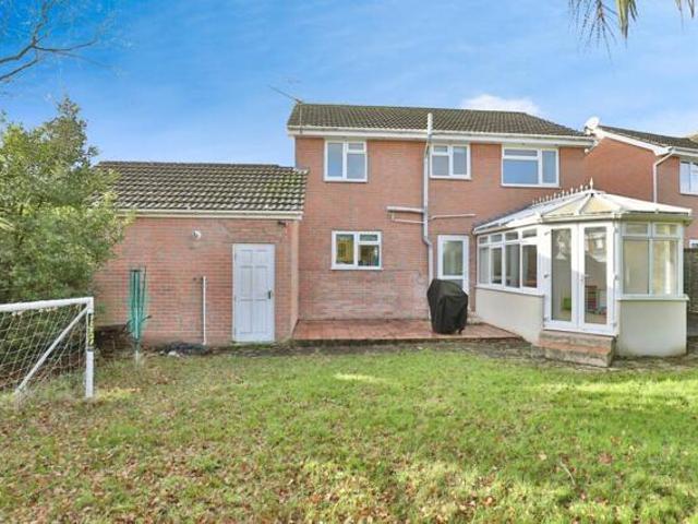 For Sale 4 Bedroom House Poole Poole DS100685047