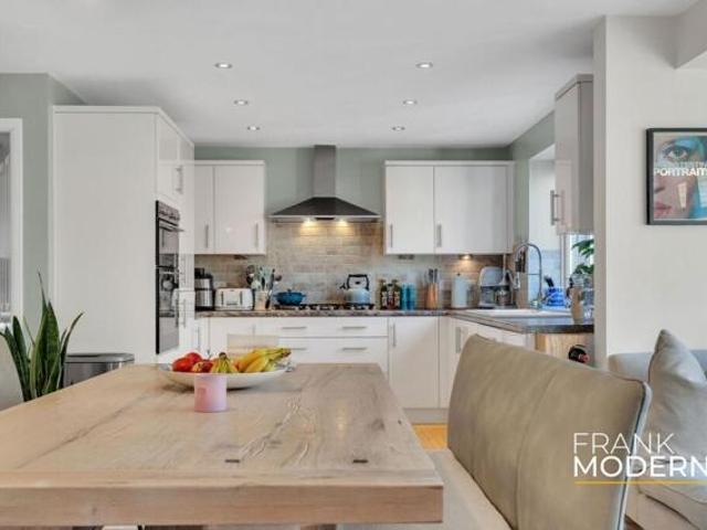 For Sale 4 Bedroom House Peterborough Lincolnshire DS98119031
