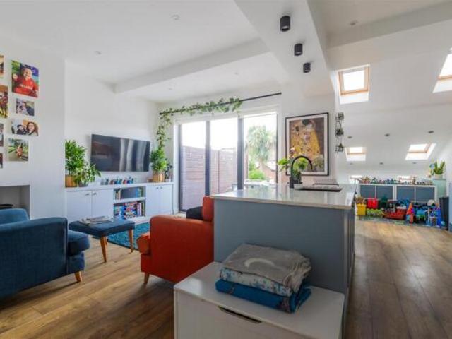 For Sale 4 Bedroom House Penylan Penylan DLS99773731