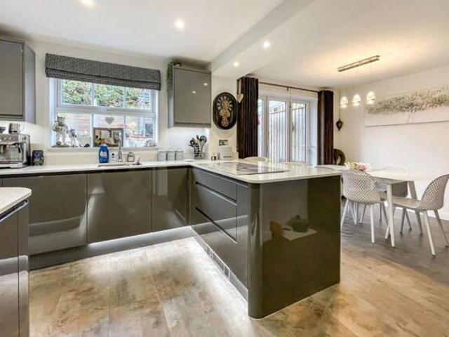 For Sale 4 Bedroom House Plymouth Plymouth DS100096740