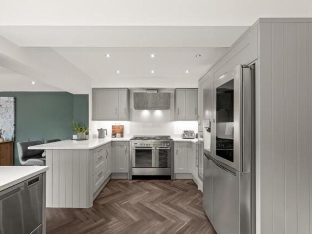 For Sale 4 Bedroom House Rotherham Rotherham DLS98930000