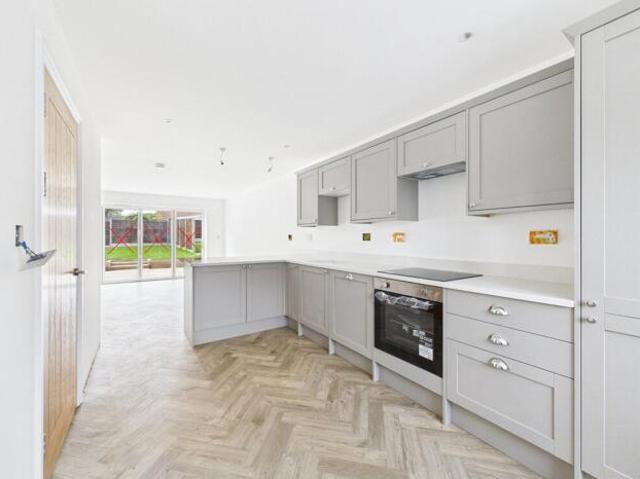 For Sale 4 Bedroom House Rochester Medway DLS99808728