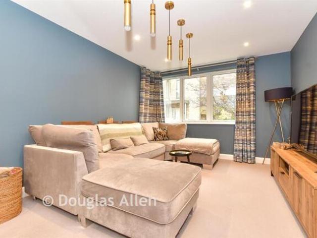 For Sale 4 Bedroom House Romford Essex DS101678632