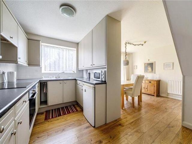 For Sale 4 Bedroom House Romsey Hampshire DLS100540588