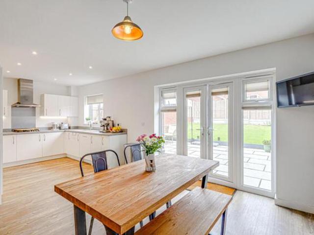 For Sale 4 Bedroom House Rayleigh Essex DLS99029535