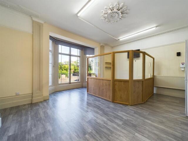 For Sale 4 Bedroom House Reading Reading DS99523660
