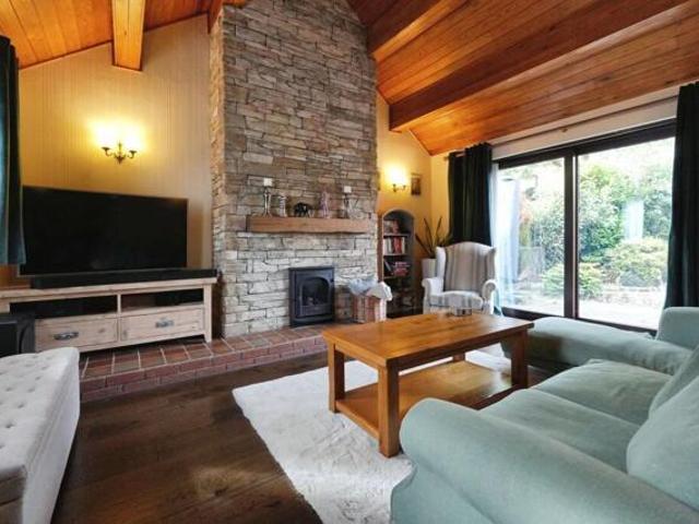 For Sale 4 Bedroom House Redditch Worcestershire DLS99808635