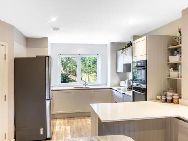 For Sale 4 Bedroom House Redhill Surrey DLS99840316