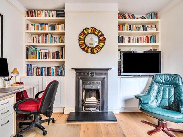 For Sale 4 Bedroom House Redhill Surrey DS99236962