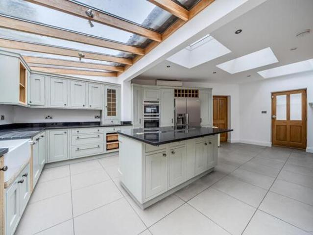 For Sale 4 Bedroom House Redhill Surrey DS100854904