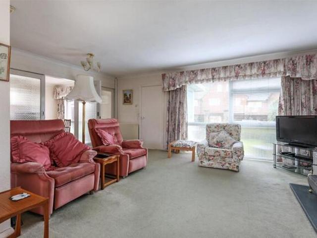 For Sale 4 Bedroom House Reigate Surrey DLS98903489