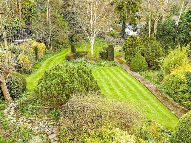 For Sale 4 Bedroom House Reigate Surrey DLS99952384